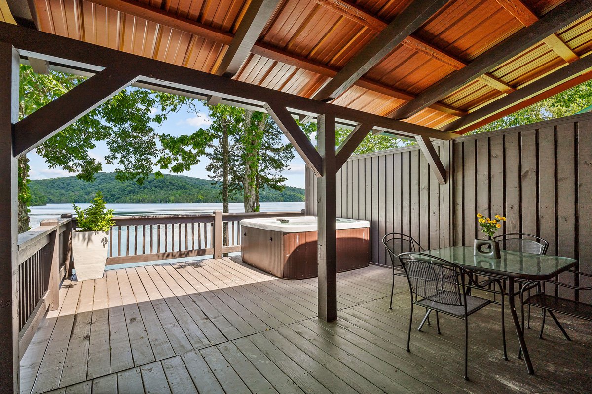 Cabin 12 | Mitchell Creek Marina